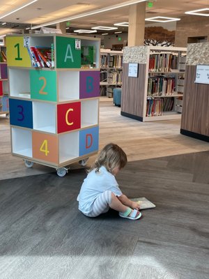 ROUND ROCK PUBLIC LIBRARY - Updated October 2025 - 69 Photos & 12 ...