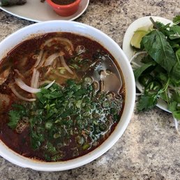 PHO 71 - Updated January 2026 - 104 Photos & 148 Reviews - 1001 N Elm ...