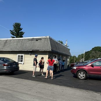 TIM’S BAKERY - Updated December 2025 - 102 Photos & 234 Reviews - 6087 ...