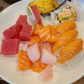 NEWARK BUFFET - Updated August 2025 - 883 Photos & 870 Reviews - 35201 ...