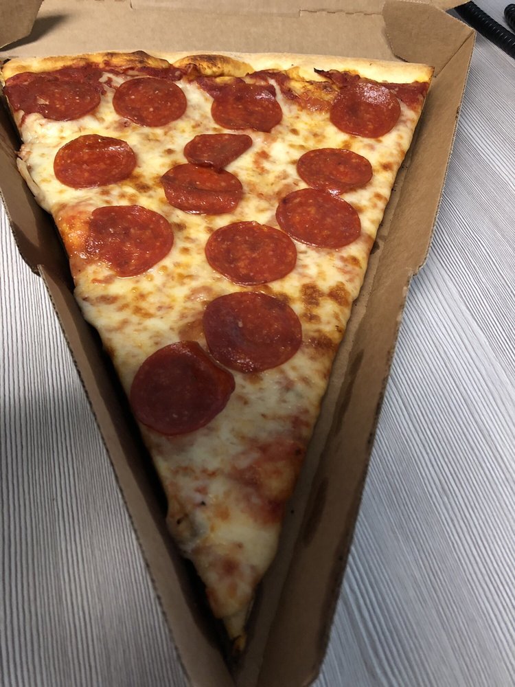 BACCI PIZZERIA - 71 Photos & 69 Reviews - 9607 Lawrence Ave, Schiller ...