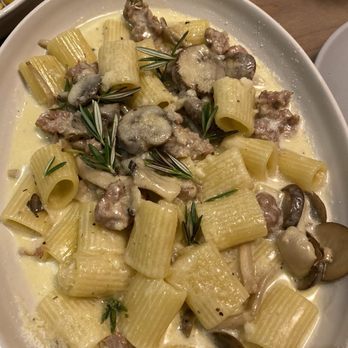 MELO’S ITALIAN TABLE - Updated December 2024 - 624 Photos & 345 Reviews ...