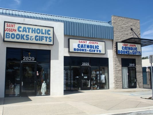 SAINT JOSEPH CATHOLIC BOOKS & GIFTS - Updated October 2025 - 19 Photos ...