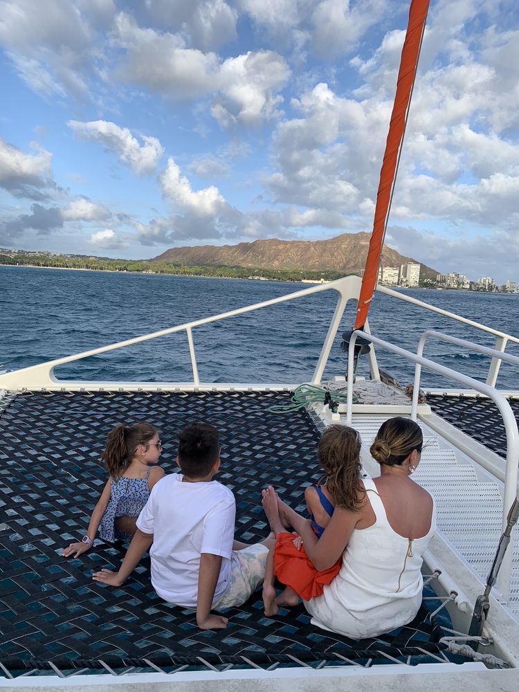 PORT WAIKIKI CRUISES - Updated December 2025 - 112 Photos & 90 Reviews ...