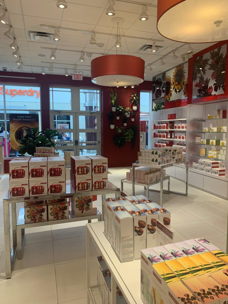 CLARINS FACTORY STORE - Updated August 2025 - 8200 Vineland Ave ...