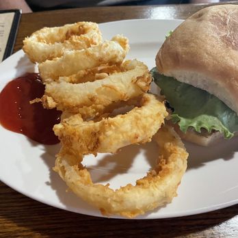 PUFFABELLY’S OLD DEPOT RESTAURANT - Updated March 2025 - 120 Photos ...