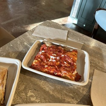 EATALY CHICAGO - Updated December 2024 - 9800 Photos & 4530 Reviews ...