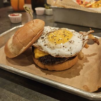 CHARRED BURGER + BAR - 335 Photos & 402 Reviews - 1150 Sterling Ridge ...
