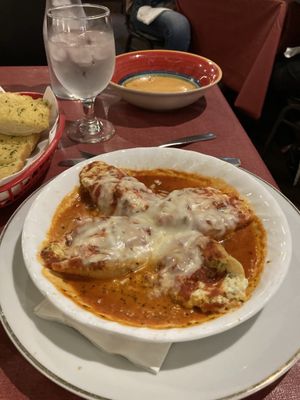 FANELLOS - Updated August 2024 - 54 Photos & 53 Reviews - 112 N Center ...