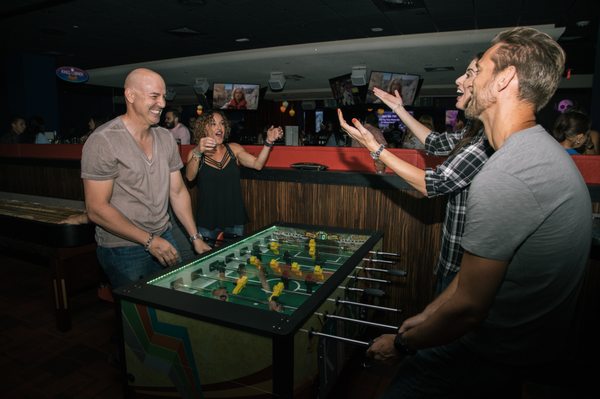 KINGS DINING & ENTERTAINMENT - Updated January 2026 - 145 Photos & 443 ...