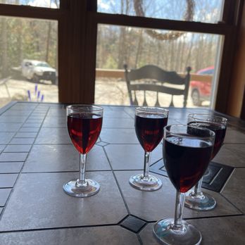 BENNY VINO URBAN WINERY - Updated October 2025 - 36 Photos & 39 Reviews ...