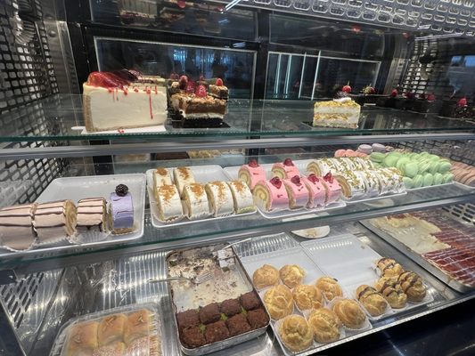 APNA BAZAR - Updated July 2024 - 65 Photos & 49 Reviews - 11173 Beach ...