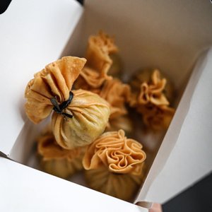 BUDDHA RUKSA - 701 Photos & 998 Reviews - Thai - 3520 SW Genesee St ...