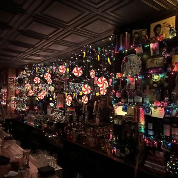 DELUX CAFÉ - Updated December 2025 - 72 Photos & 395 Reviews - 100 ...