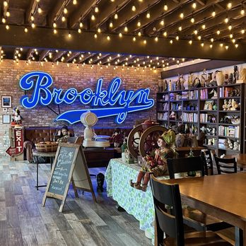 COFFEE AND COLLECTIBLES - Updated December 2025 - 86 Photos & 31 ...