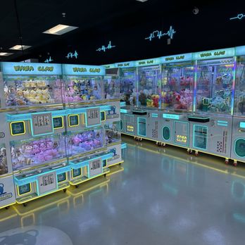 WAWA CLAW - Updated January 2026 - 87 Photos & 33 Reviews - 1425 ...