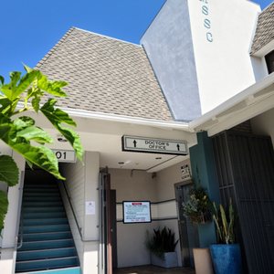 KATHY YU-SYKEN, MD - OCEANN ENT - 14 Photos & 19 Reviews - 17742 Beach ...