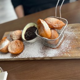 ZISTERS - Updated November 2025 - 315 Photos & 364 Reviews - 13425 ...