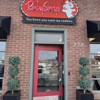 RUBYSNAP FRESH COOKIES - Updated December 2025 - 881 Photos & 704 ...