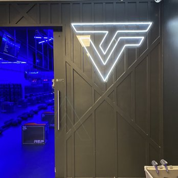 TREAD VEGAS - Updated May 2025 - 21 Photos & 27 Reviews - 4325 Dean ...