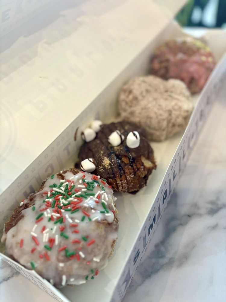 PARLOR DOUGHNUTS - Updated July 2025 - 268 Photos & 111 Reviews - 805 W ...