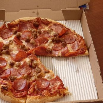 REDWOOD PIZZERIA - Updated October 2025 - 80 Photos & 294 Reviews ...