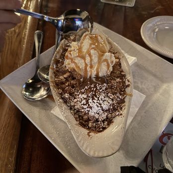 PICKWICK RESTAURANT & PUB - Updated October 2025 - 218 Photos & 253 ...