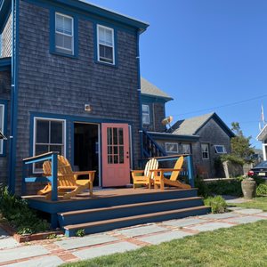 STEAMBOAT INN - Updated December 2025 - 75 Photos & 56 Reviews - 73 ...