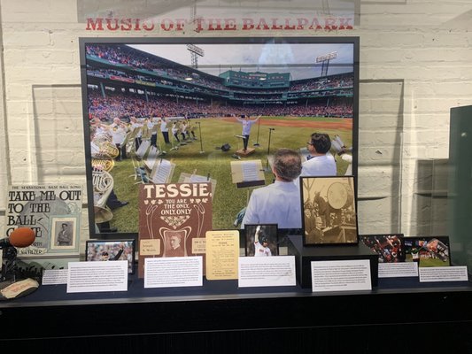 ROYAL ROOTERS CLUB - Updated August 2025 - 76 Photos & 34 Reviews - 4 ...