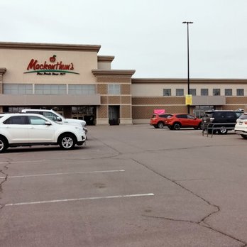 MACKENTHUN’S FINE FOODS - Updated December 2025 - 109 Photos & 30 ...