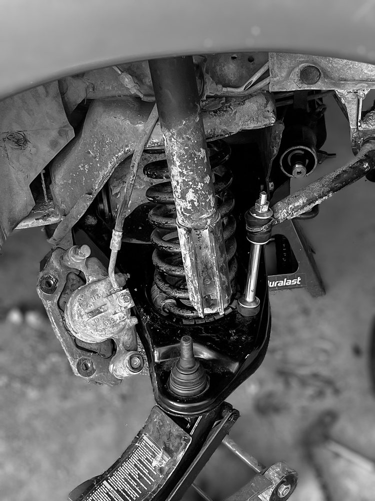 REVVED UP AUTO REPAIR - Updated July 2025 - 12 Photos - Newark, New ...