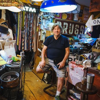 RETRO POP SHOP - Updated January 2026 - 15 Photos & 18 Reviews - 395 ...