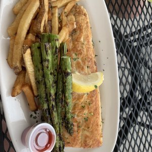 FOUNDRY CRAFT GRILLERY - 18 Photos & 18 Reviews - 151 River St, Elk ...