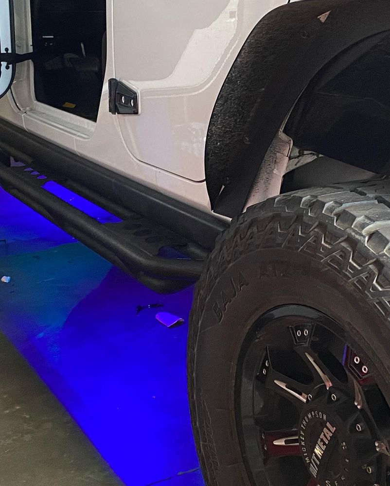 SAVIOR 4X4 & AUDIO - Updated October 2025 - 40 Photos - 7525 Industrial ...