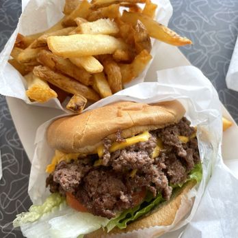 THE SNACK SHACK ON JOHNSON DRIVE - Updated March 2025 - 95 Photos & 70 ...