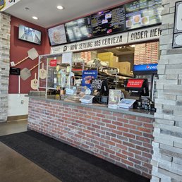 POMONA PIZZA CO - Updated July 2025 - 226 Photos & 277 Reviews - 46 Rio ...