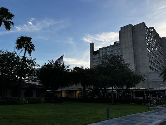 MIAMI VA HEALTHCARE SYSTEM - Updated January 2026 - 98 Photos & 52 ...