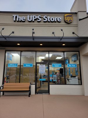 THE UPS STORE - Updated July 2025 - 31 Photos & 21 Reviews - 3595 ...