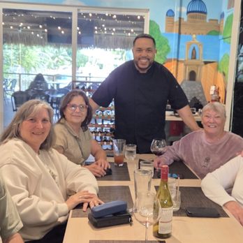 ELVIS ITALIAN GRILLE - Updated December 2025 - 90 Photos & 44 Reviews ...