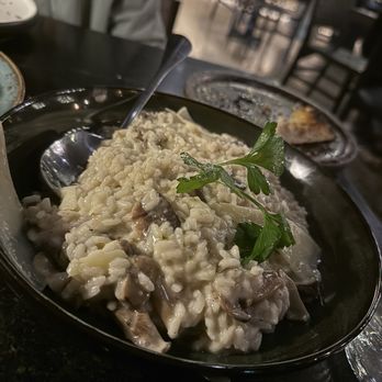 IL LEONE - Updated December 2025 - 54 Photos & 26 Reviews - 443 State ...