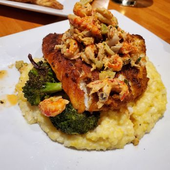 HOT FISH CLUB - Updated August 2025 - 788 Photos & 849 Reviews - 4911 ...