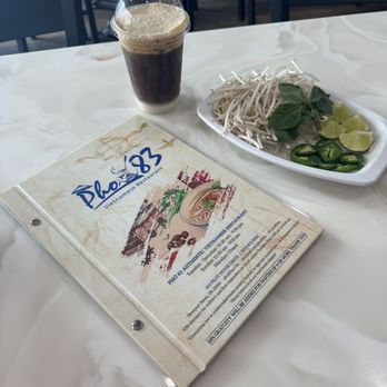 PHO 83 - Updated October 2025 - 317 Photos & 261 Reviews - 615 Pilot ...