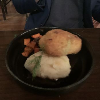 RED SQUARE EURO BISTRO - Updated December 2025 - 332 Photos & 444 ...