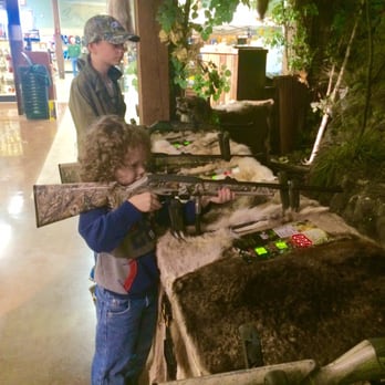 BASS PRO SHOPS - Updated November 2025 - 77 Photos & 54 Reviews - 6425 ...