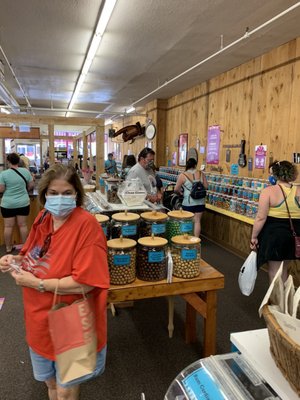 CHUTTERS - 171 Photos & 106 Reviews - 43 Main St, Littleton, New ...