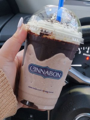 CINNABON - 92 Photos & 53 Reviews - 1689 Arden Way, Sacramento, CA - Yelp