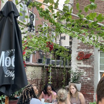 BODEGA BAR - 159 Photos & 101 Reviews - 1223 Walnut St, Philadelphia ...