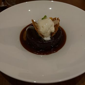 AMAL - Updated April 2025 - 351 Photos & 121 Reviews - 131 Bloor Street ...