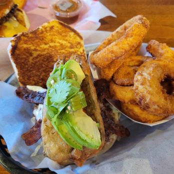 PARADISE VALLEY BURGER - Updated August 2025 - 206 Photos & 164 Reviews ...