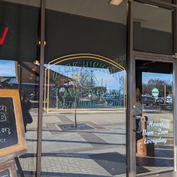 OLDE HICKORY TAP ROOM - Updated July 2025 - 265 Photos & 391 Reviews ...